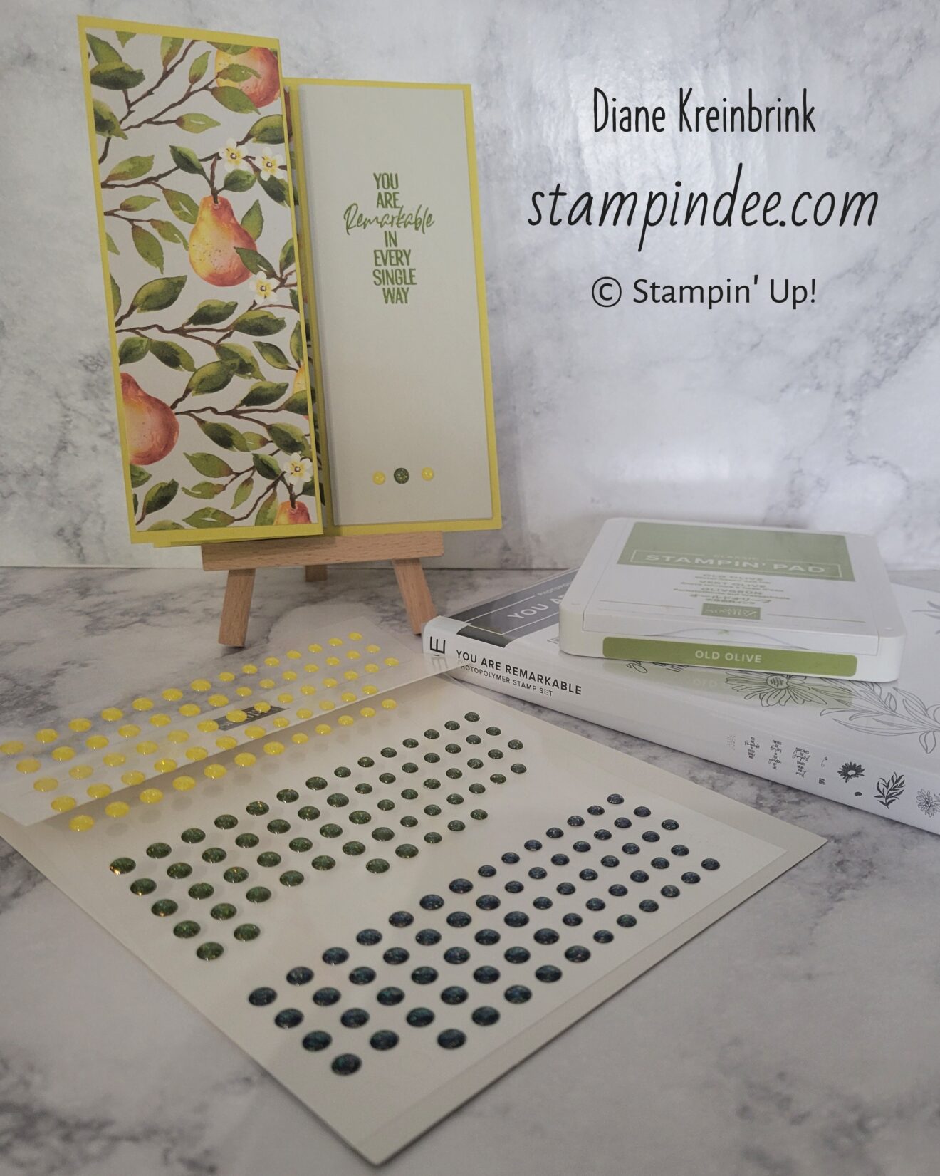 Let's make A beautiful Triptych Fold Card!